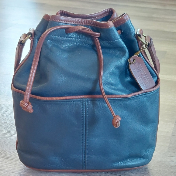 Coach | Bags | Rare Vintage Coach Pocket Drawstring Spectator Navy And ...